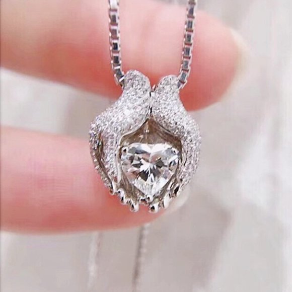 Jewelry | 925 Silver Heart Cut Zircon Hand Shpaed Pendant Necklace ...